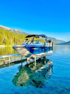 Sunstream Boat Lifts | WBL Marine